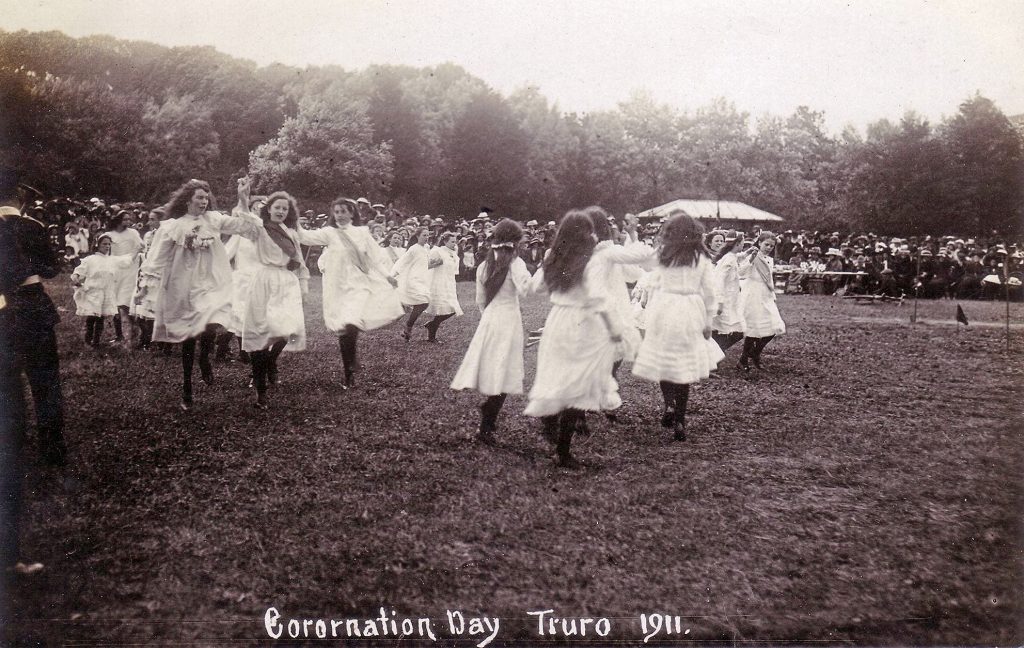 Helston Flora Day - Cornish National Music Archive
